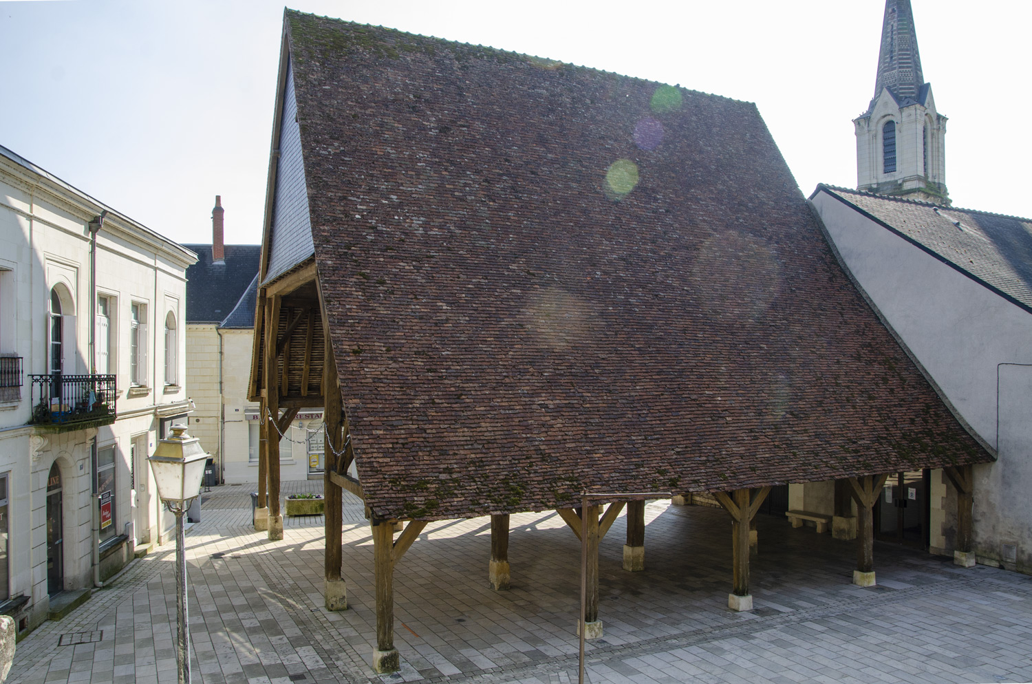 La halle de Luynes - Ville de Luynes (Indre-et-Loire)